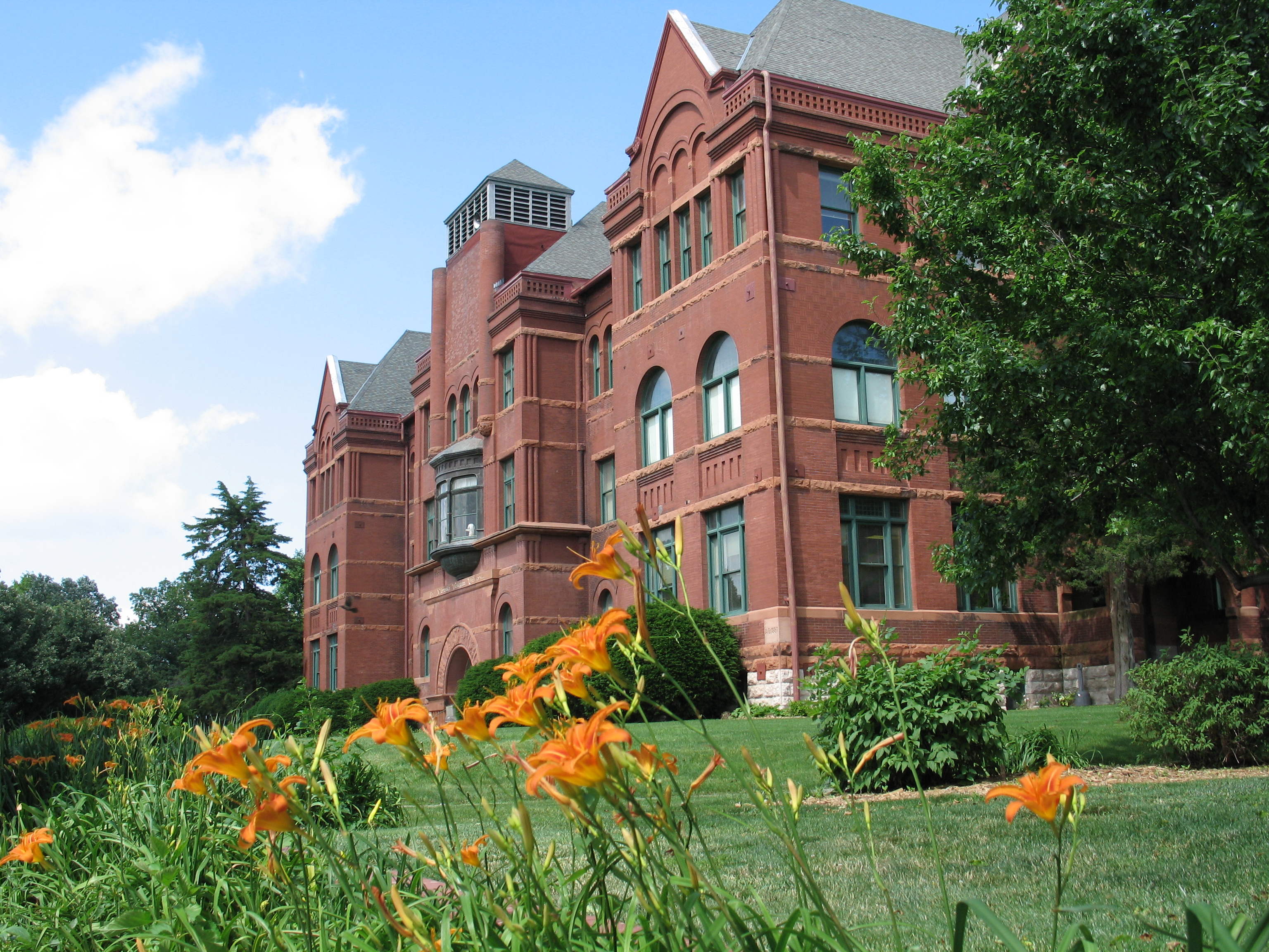 Spring Academic Honors List Announced for College of Liberal Arts and ...