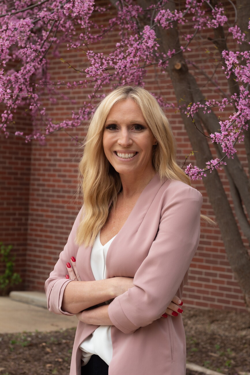 Nursing professor receives University's teaching award | Nebraska ...